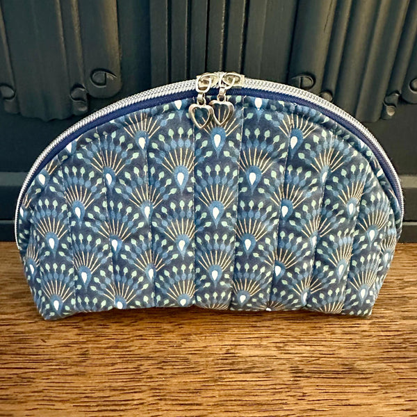 INSTRUCTIONS: Quilted Clam Pouch: DIGITAL DOWNLOAD – Natasha Makes