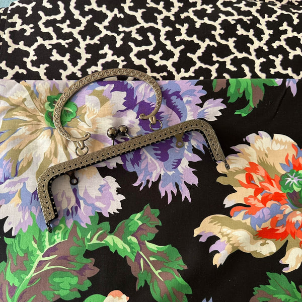 Natasha Makes |FABRIC KIT with HARDWARE: V Clasp Bag: FQ 200 Thread ...