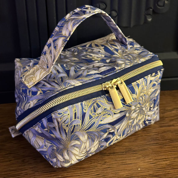 INSTRUCTIONS WITH TEMPLATE: Fold Out Case: PRINTED VERSION – Natasha Makes