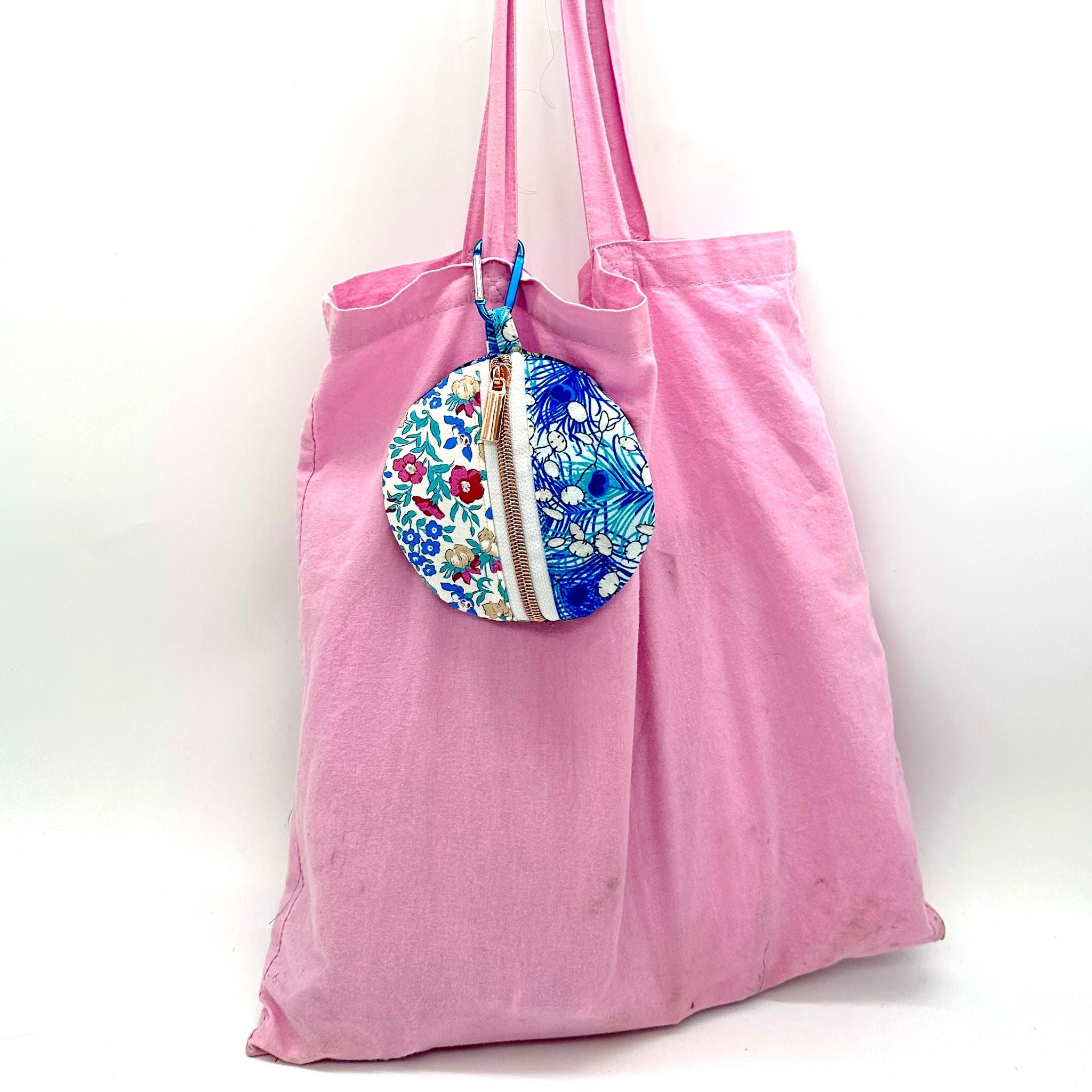 INSTRUCTIONS WITH TEMPLATE: Scrappy Circle Pouch: PRINTED VERSION ...